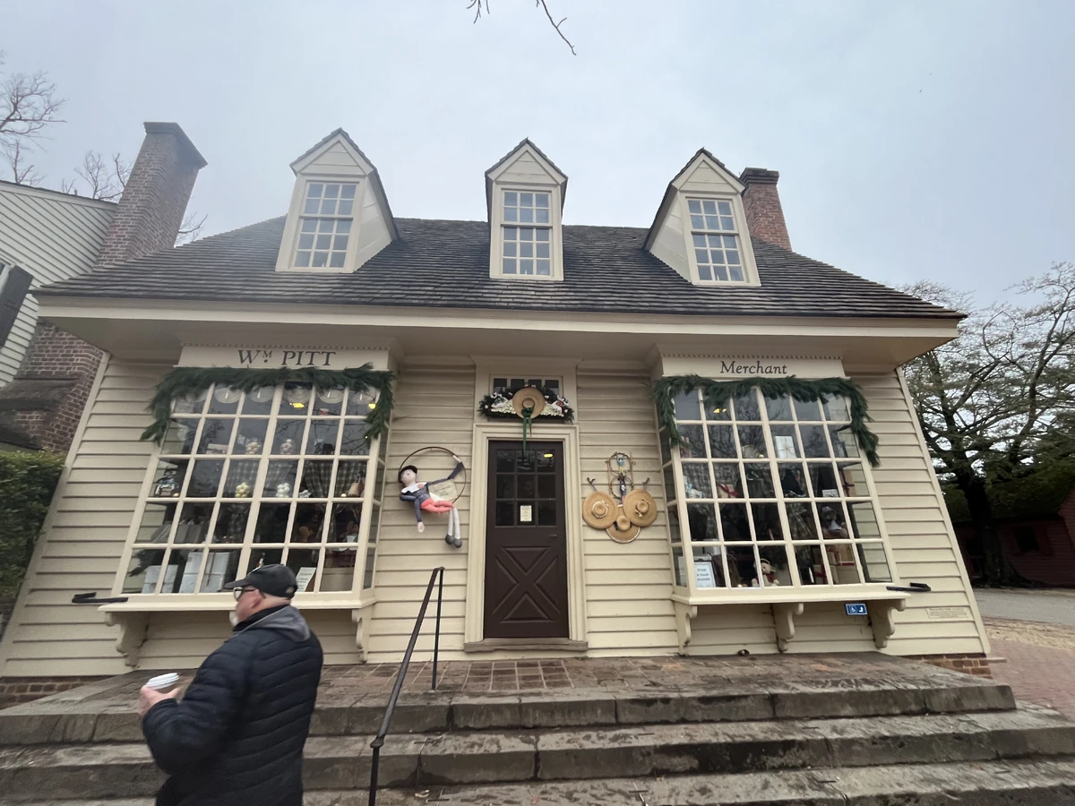 William Pitt Store | Historica Wiki | Fandom