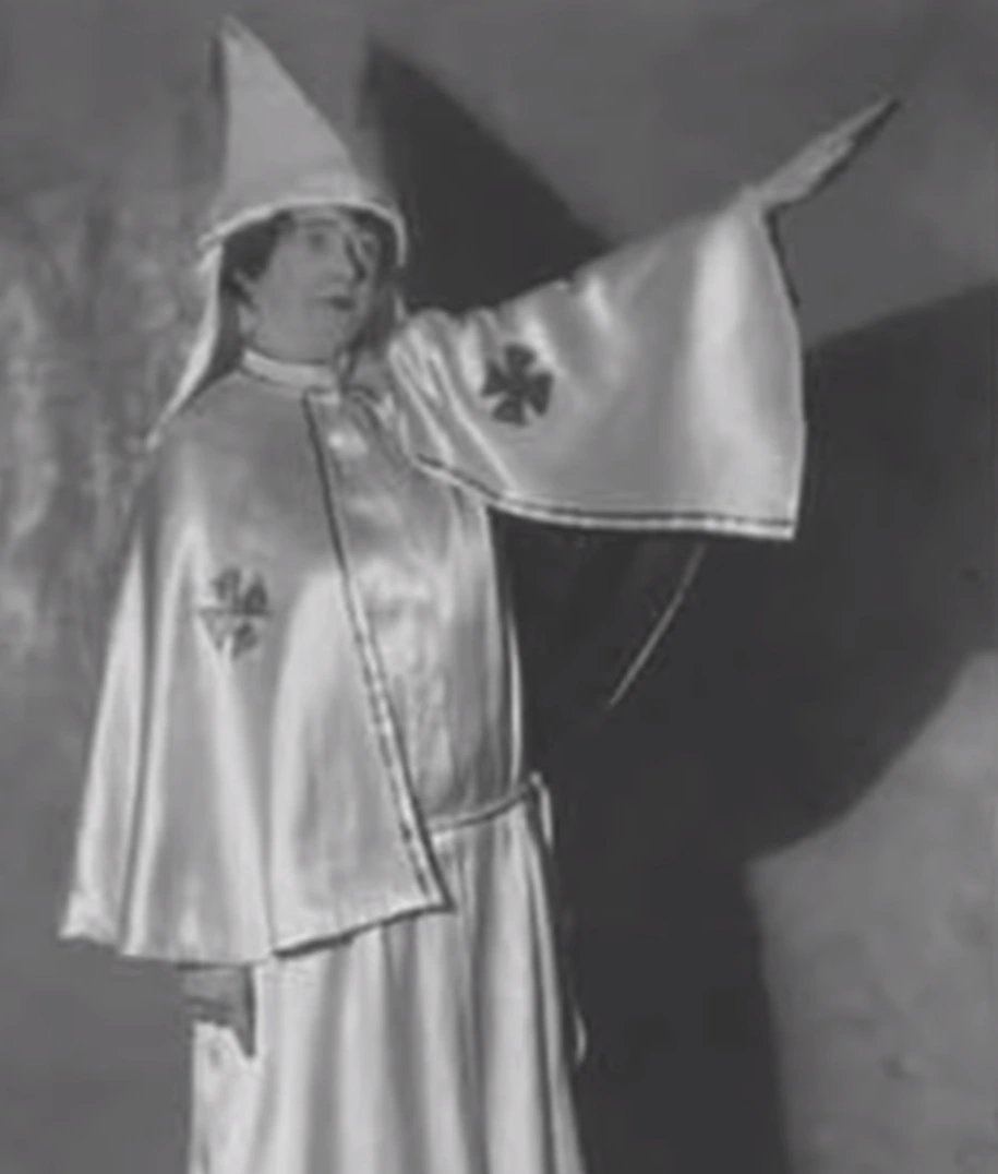 Laurena Senter | Historica Wiki | Fandom