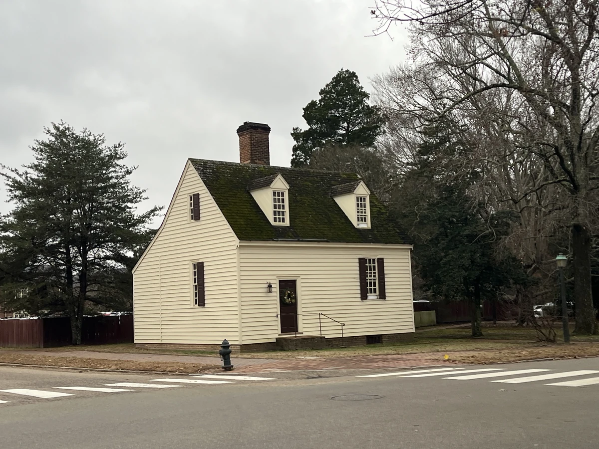 Nicholas-Tyler Office | Historica Wiki | Fandom