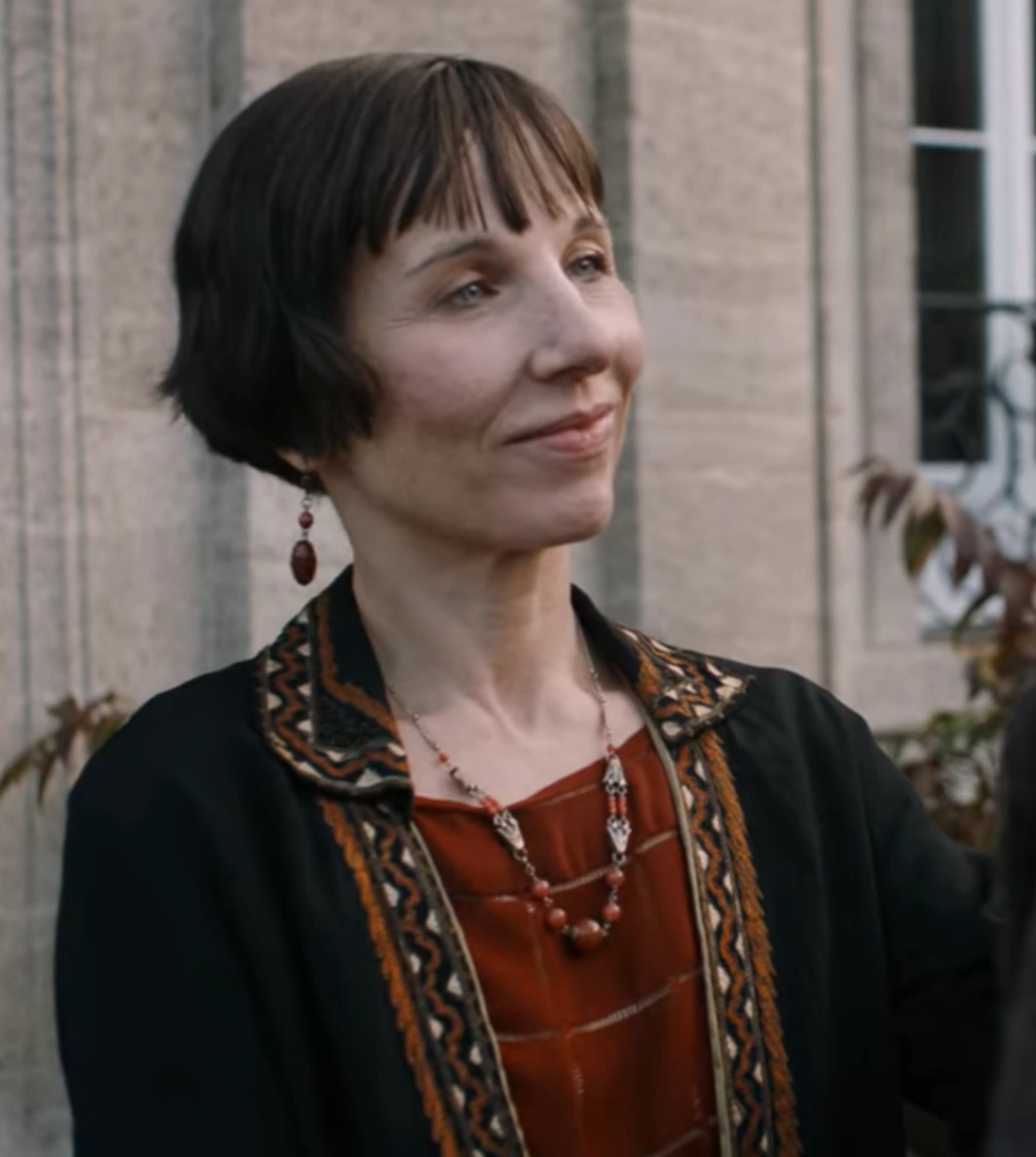 Esther Kasabian | Historica Wiki | Fandom