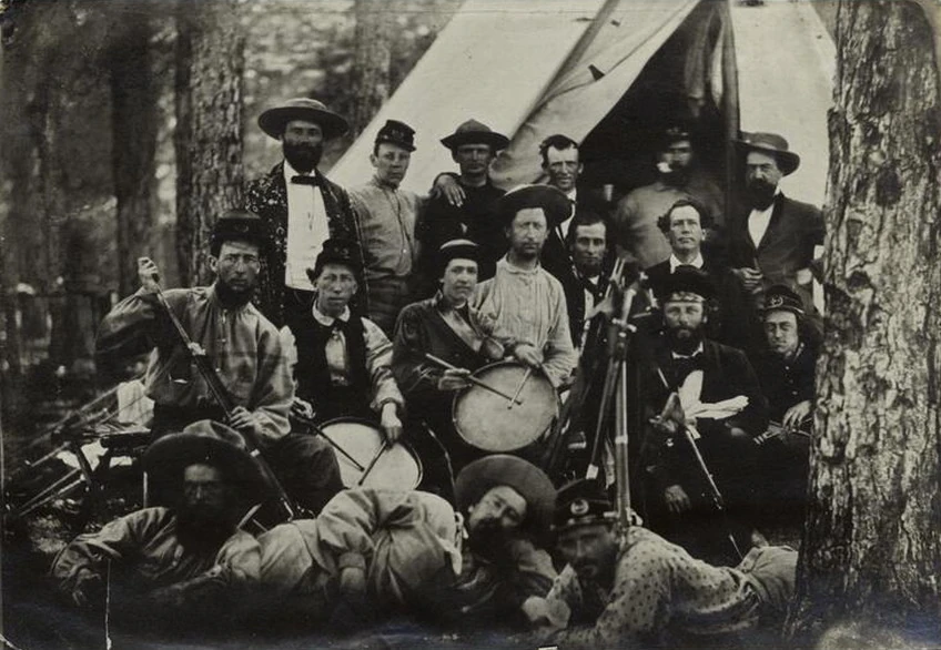 Clinch Rifles | Historica Wiki | Fandom