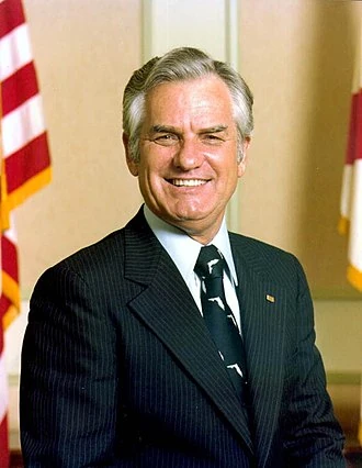 Wayne Mixson | Historica Wiki | Fandom