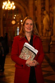 Virginia Crosbie | Historica Wiki | Fandom