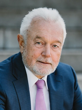 Wolfgang Kubicki | Historica Wiki | Fandom