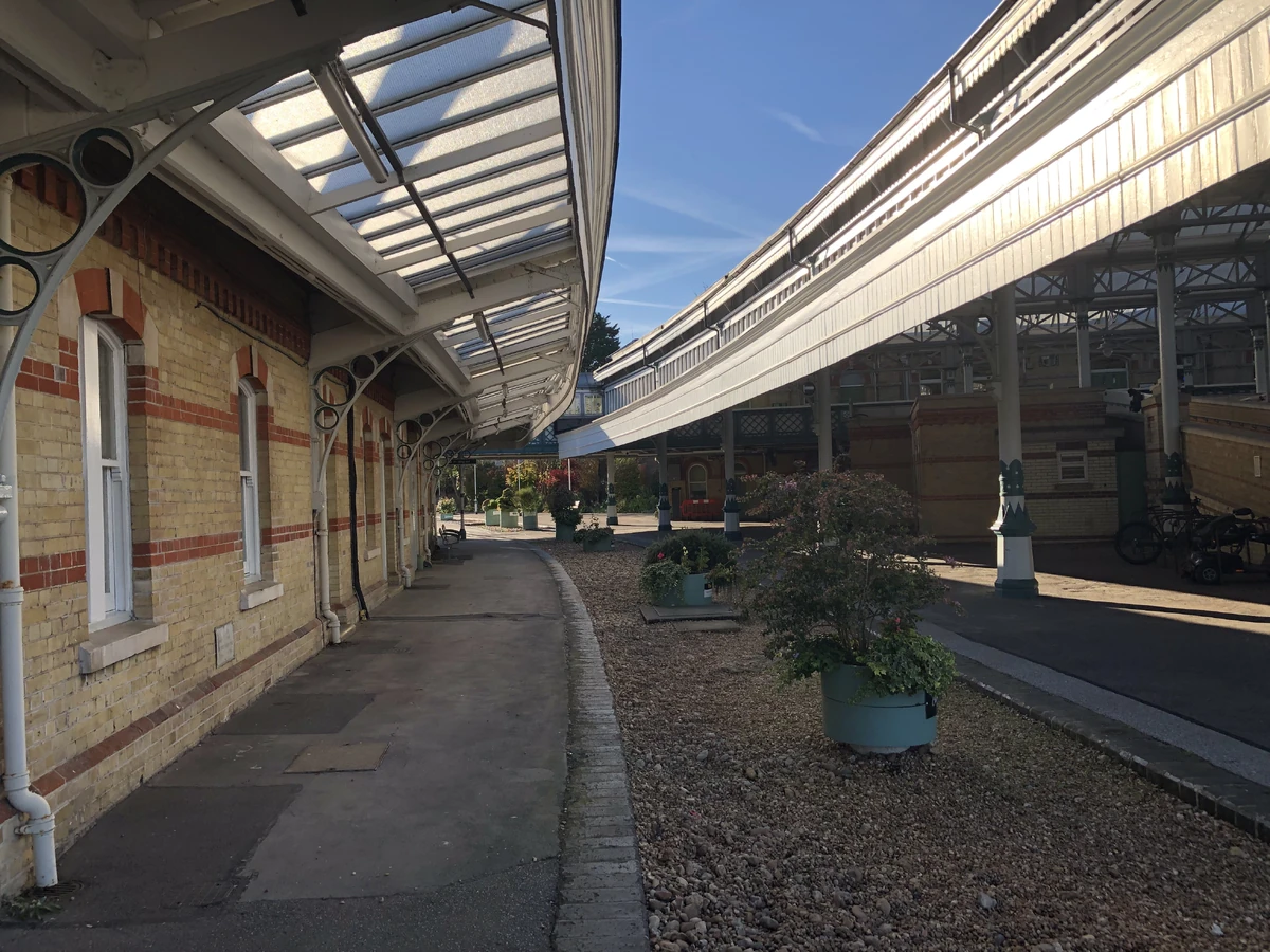 Lewes railway station | Historica Wiki | Fandom