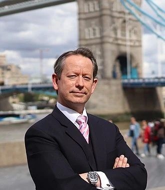 Gareth Bacon | Historica Wiki | Fandom