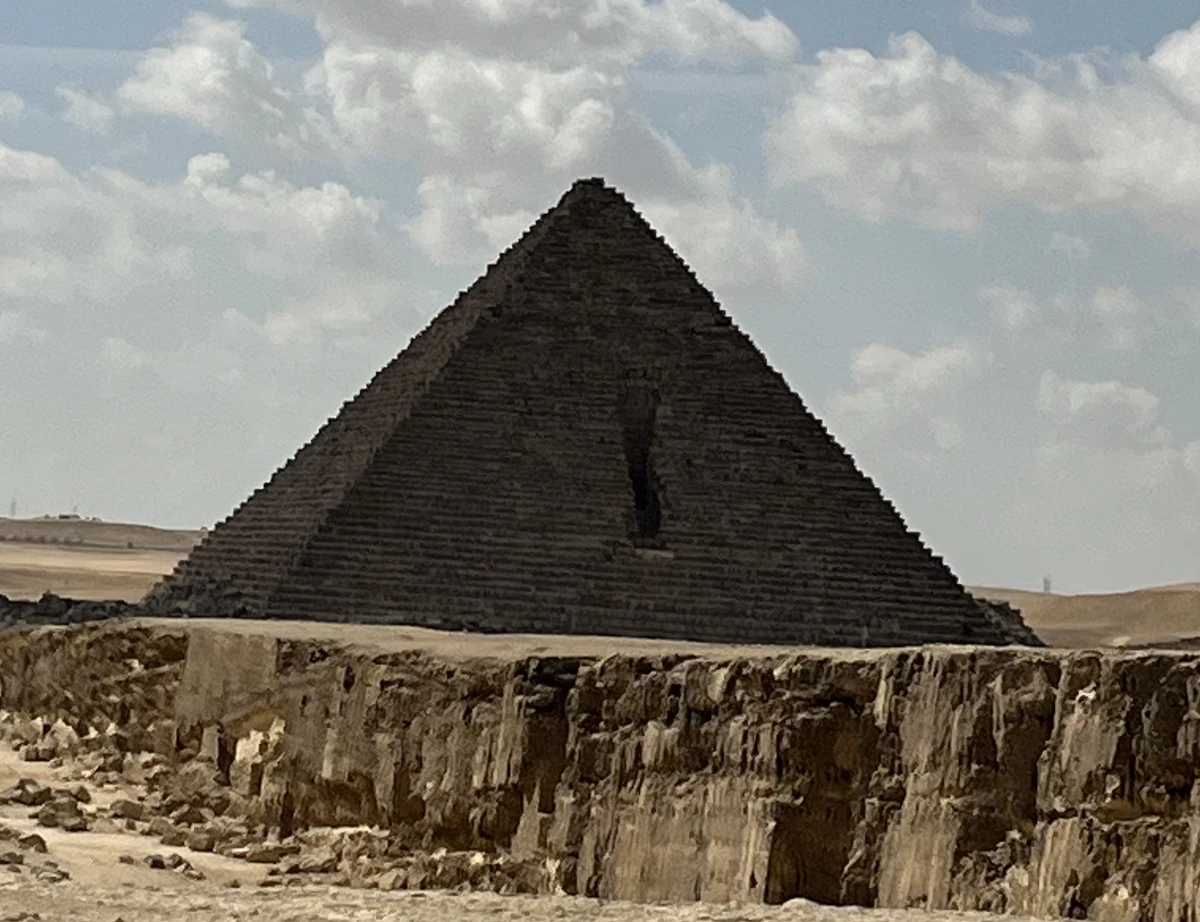 Pyramid of Menkaure | Historica Wiki | Fandom