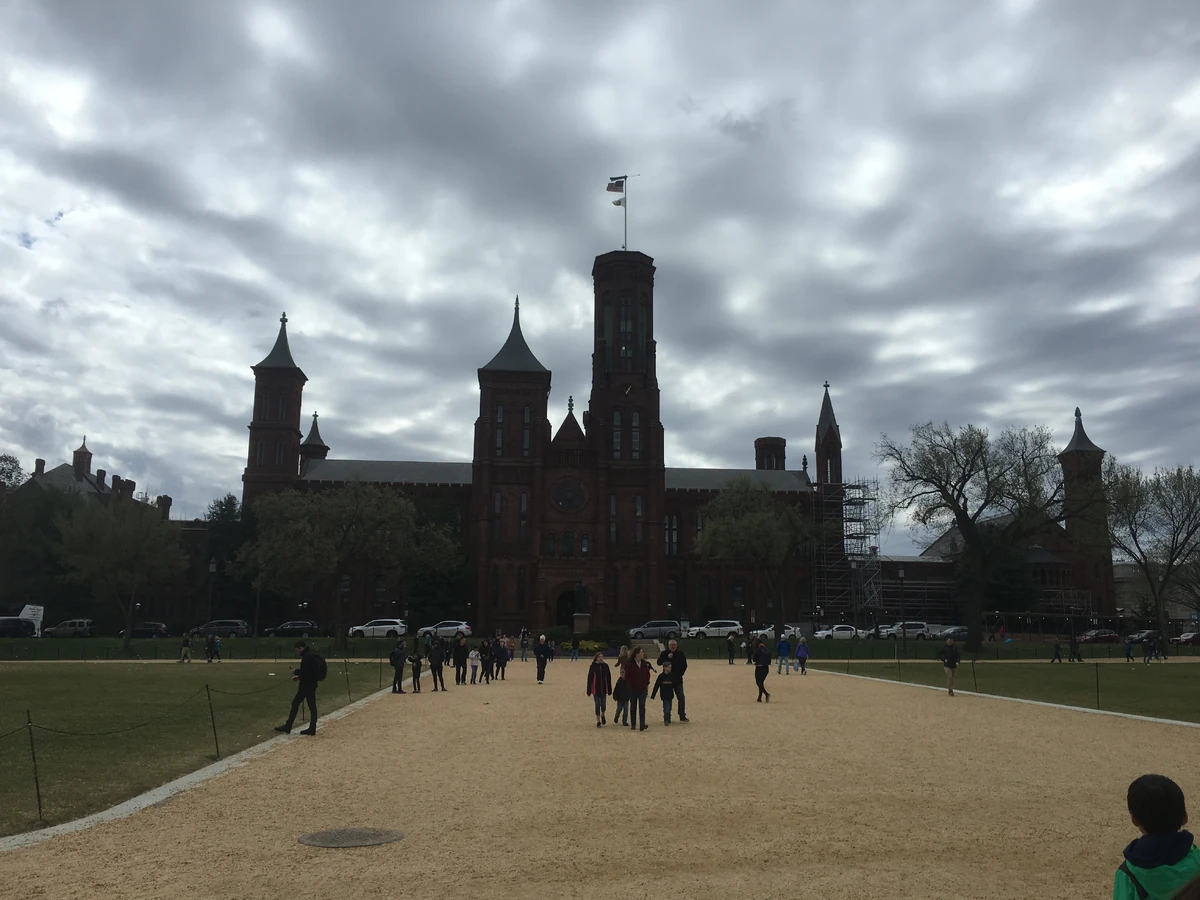 Smithsonian Castle | Historica Wiki | Fandom