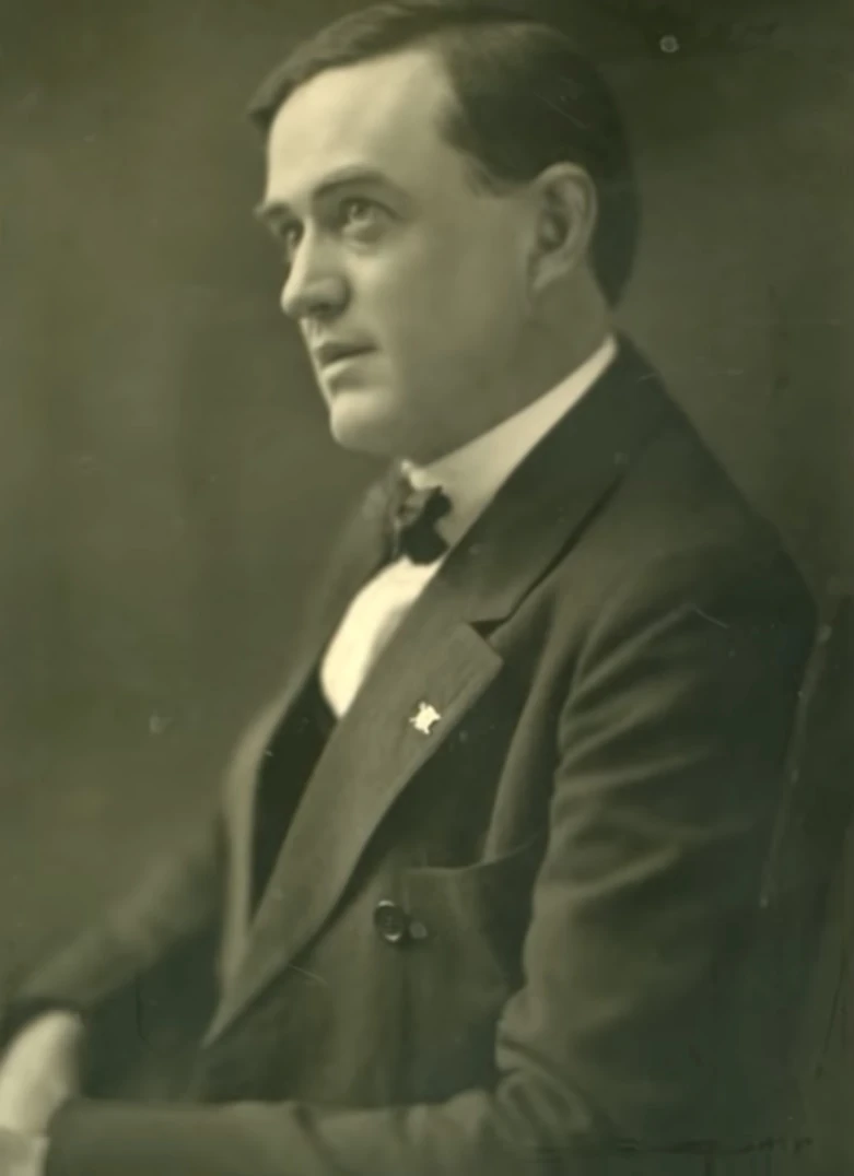 Walter Walker | Historica Wiki | Fandom