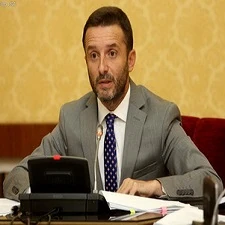 Erion Brace | Historica Wiki | Fandom