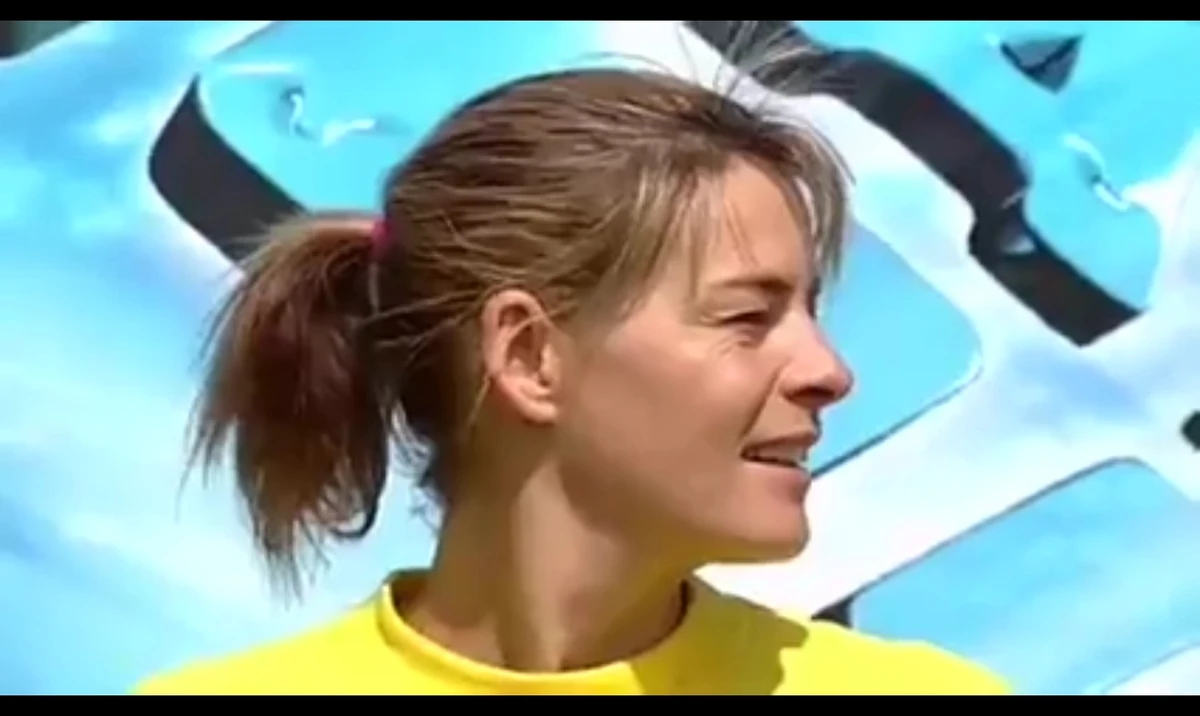 'Smoking' Jo | Total Wipeout Wiki | Fandom