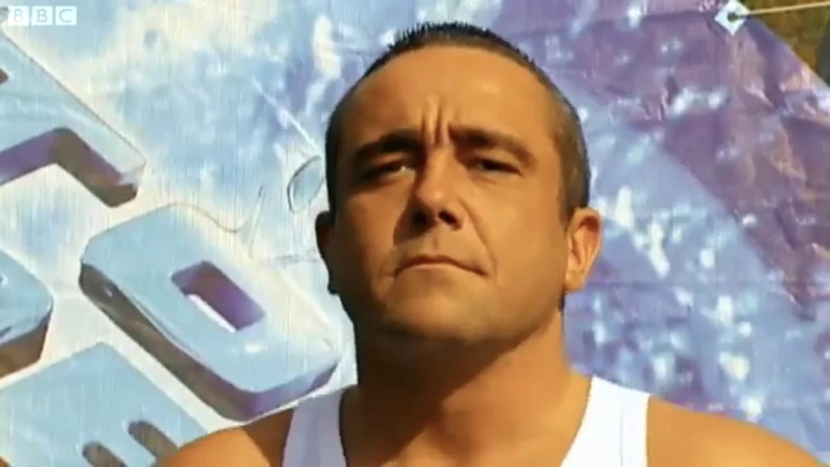 'Sunbed' Johnny | Total Wipeout Wiki | Fandom