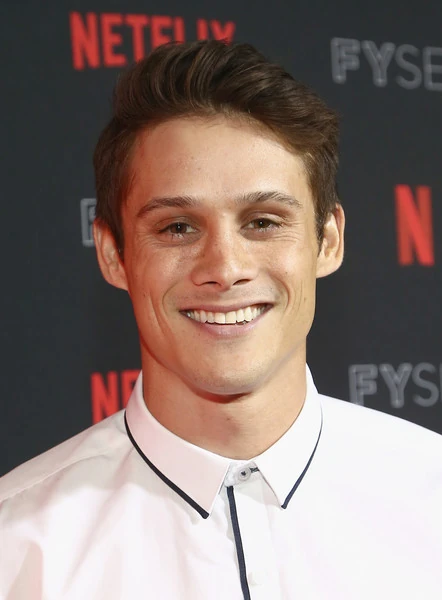 Timothy Granaderos | Tote Mädchen lügen nicht Wiki | Fandom