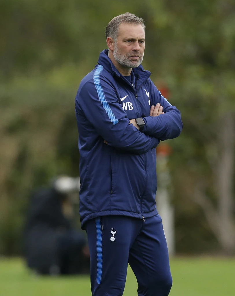 Wayne Burnett | Tottenham Hotspur Wiki | Fandom