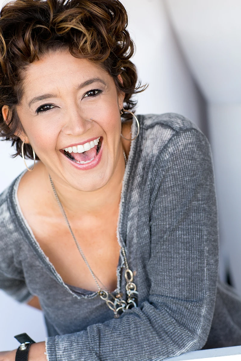 Roxana Brusso | Touch Wiki | Fandom