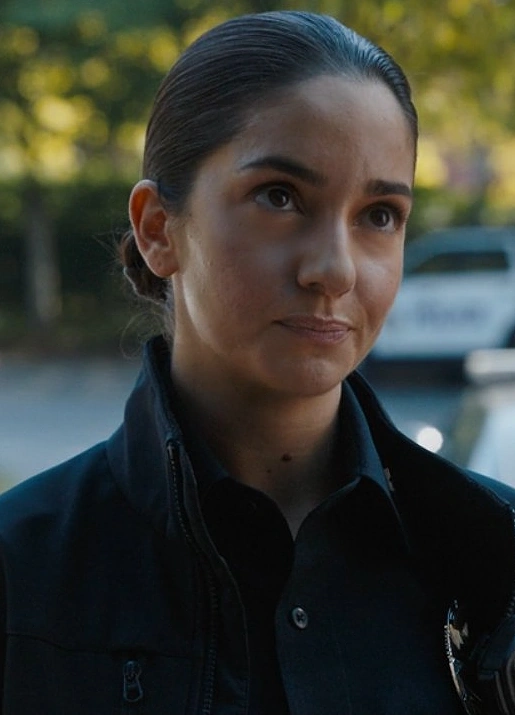 Amini Kahn | Tracker Wiki | Fandom