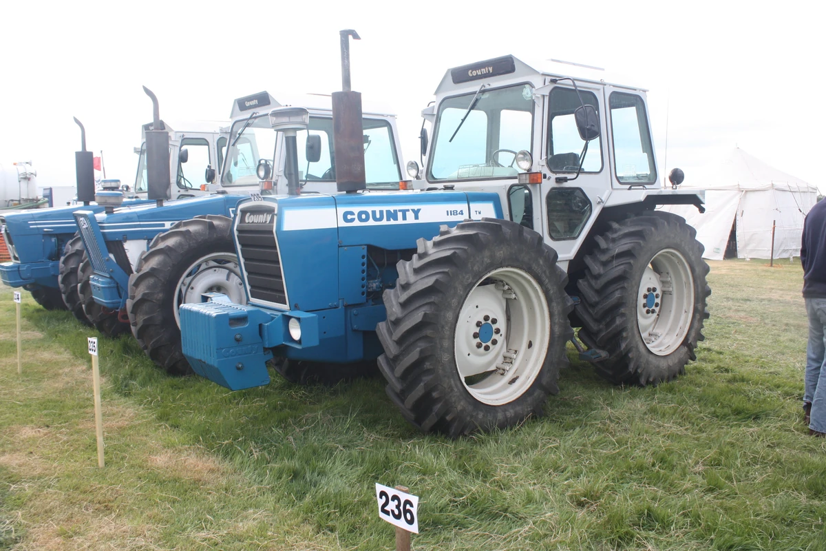 County 1184 TW | Tractor & Construction Plant Wiki | Fandom