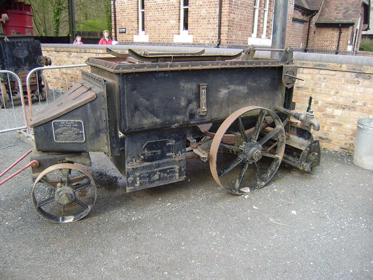 Tar spreader | Tractor & Construction Plant Wiki | Fandom