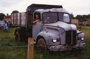 Dodge 100 "Kew" | Tractor & Construction Plant Wiki | Fandom