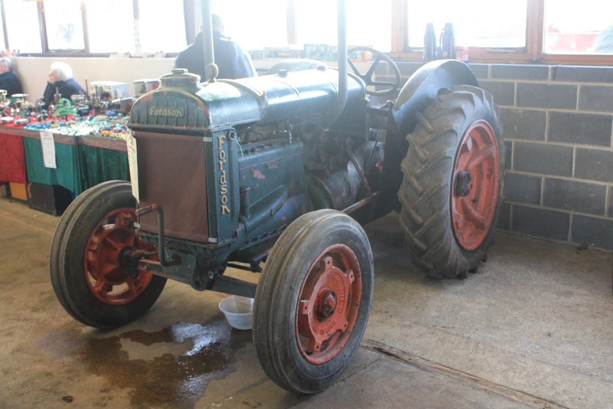 Fordson Model F | Tractor & Construction Plant Wiki | Fandom