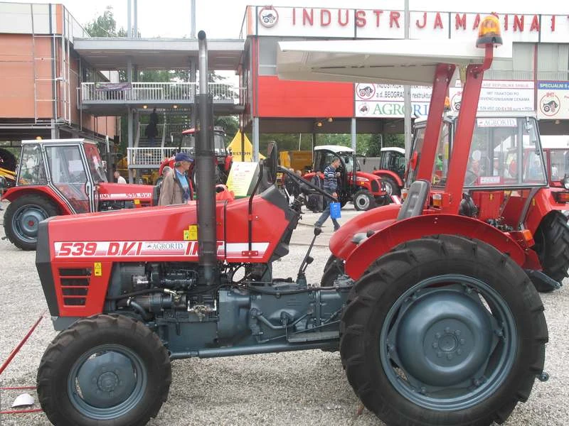 IMT 539 DVI | Tractor & Construction Plant Wiki | Fandom
