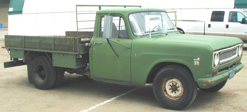 International 1210 | Tractor & Construction Plant Wiki | Fandom