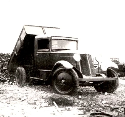 Renault PR (utility) | Tractor & Construction Plant Wiki | Fandom