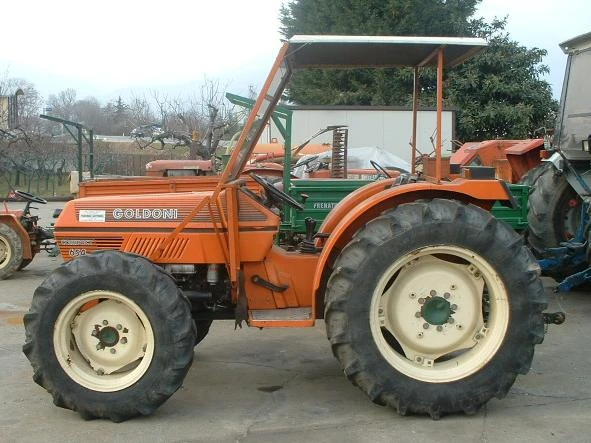 Goldoni Compact 654 | Tractor & Construction Plant Wiki | Fandom