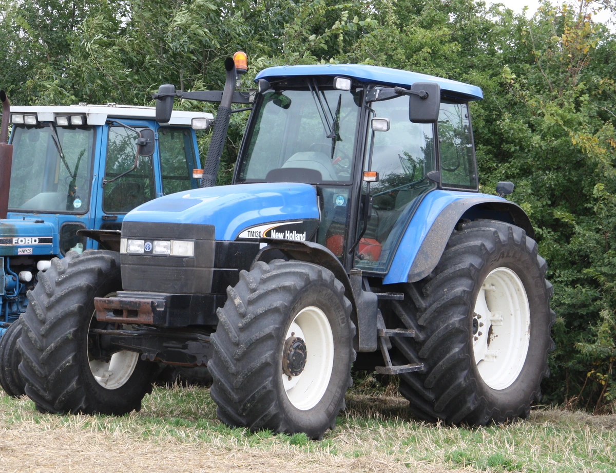 New Holland TM130 | Tractor & Construction Plant Wiki | Fandom