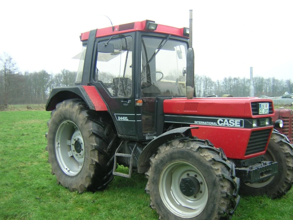Case IH 844 XL | Tractor & Construction Plant Wiki | Fandom
