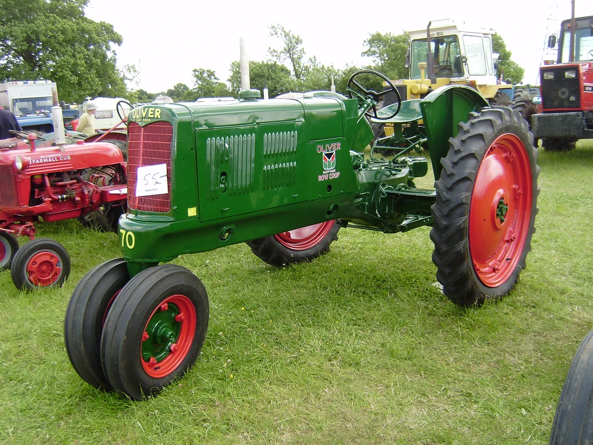Category:Oliver Hart-Parr tractors | Tractor & Construction Plant Wiki ...