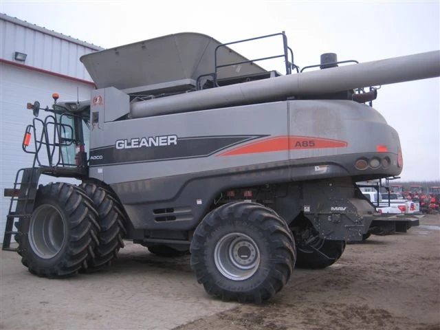 AGCO Gleaner A85 | Tractor & Construction Plant Wiki | Fandom