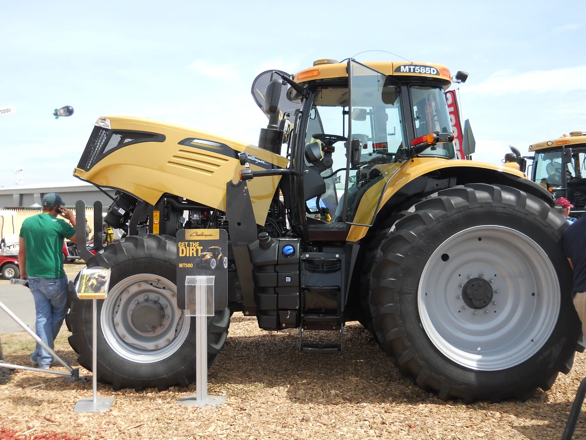 Challenger MT585D | Tractor & Construction Plant Wiki | Fandom