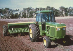 Chamberlain 4290 | Tractor & Construction Plant Wiki | Fandom