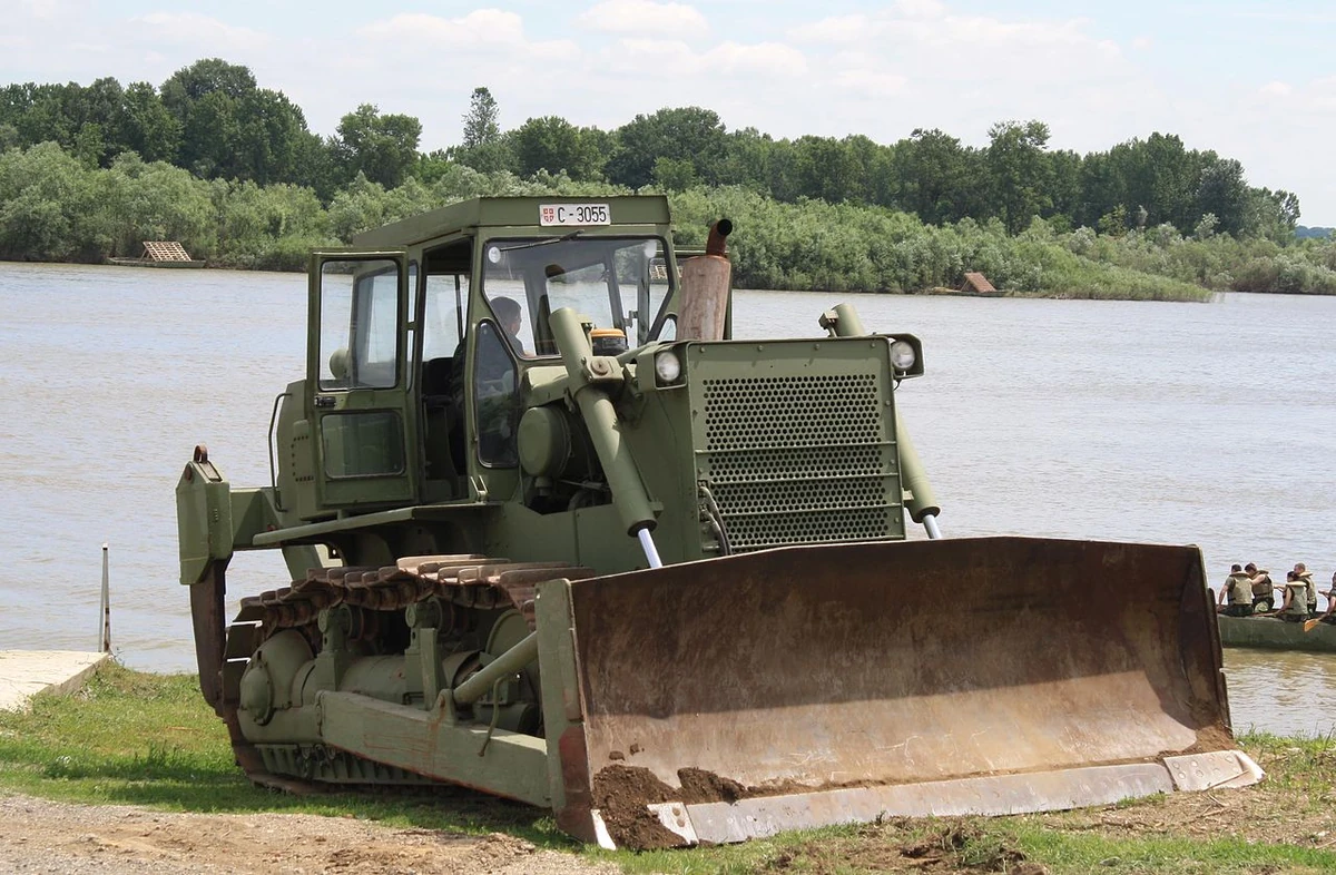 IMK TG-190 crawler | Tractor & Construction Plant Wiki | Fandom