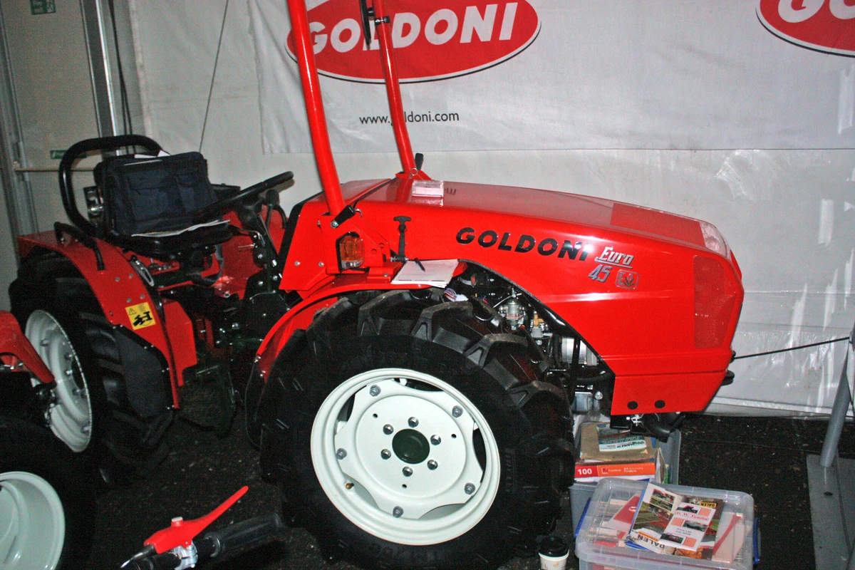 Goldoni | Tractor & Construction Plant Wiki | Fandom
