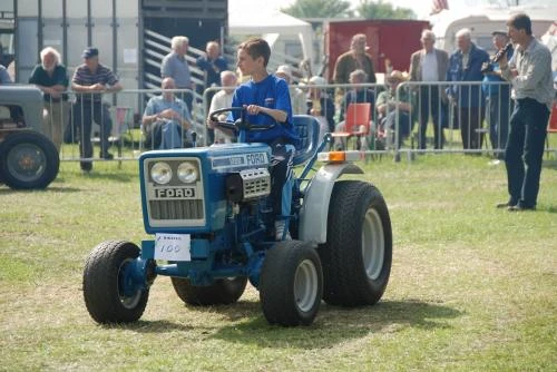 Ford 1200 | Tractor & Construction Plant Wiki | Fandom