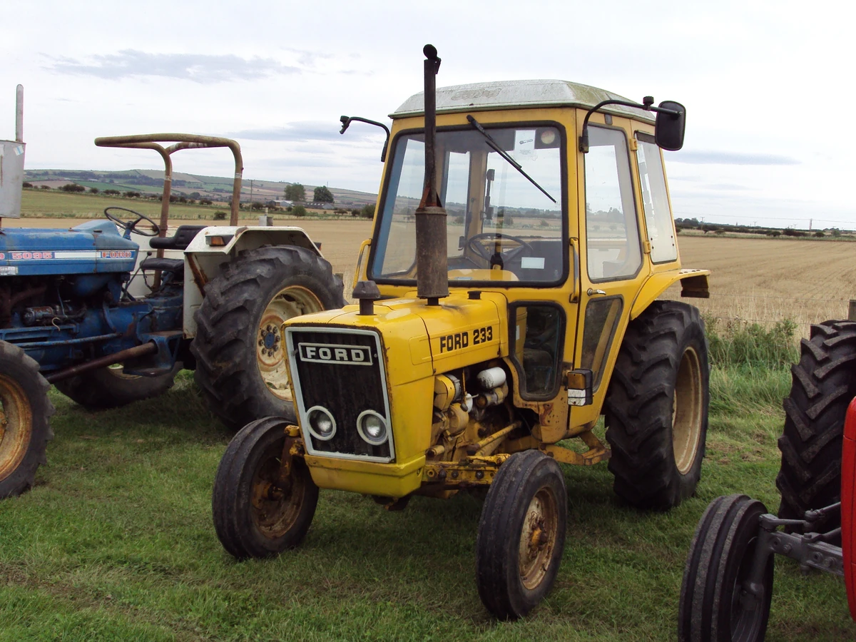 Ford 233 Industrial | Tractor & Construction Plant Wiki | Fandom