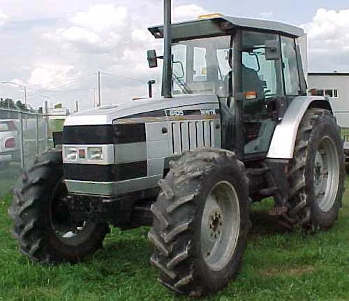 White 6105 | Tractor & Construction Plant Wiki | Fandom
