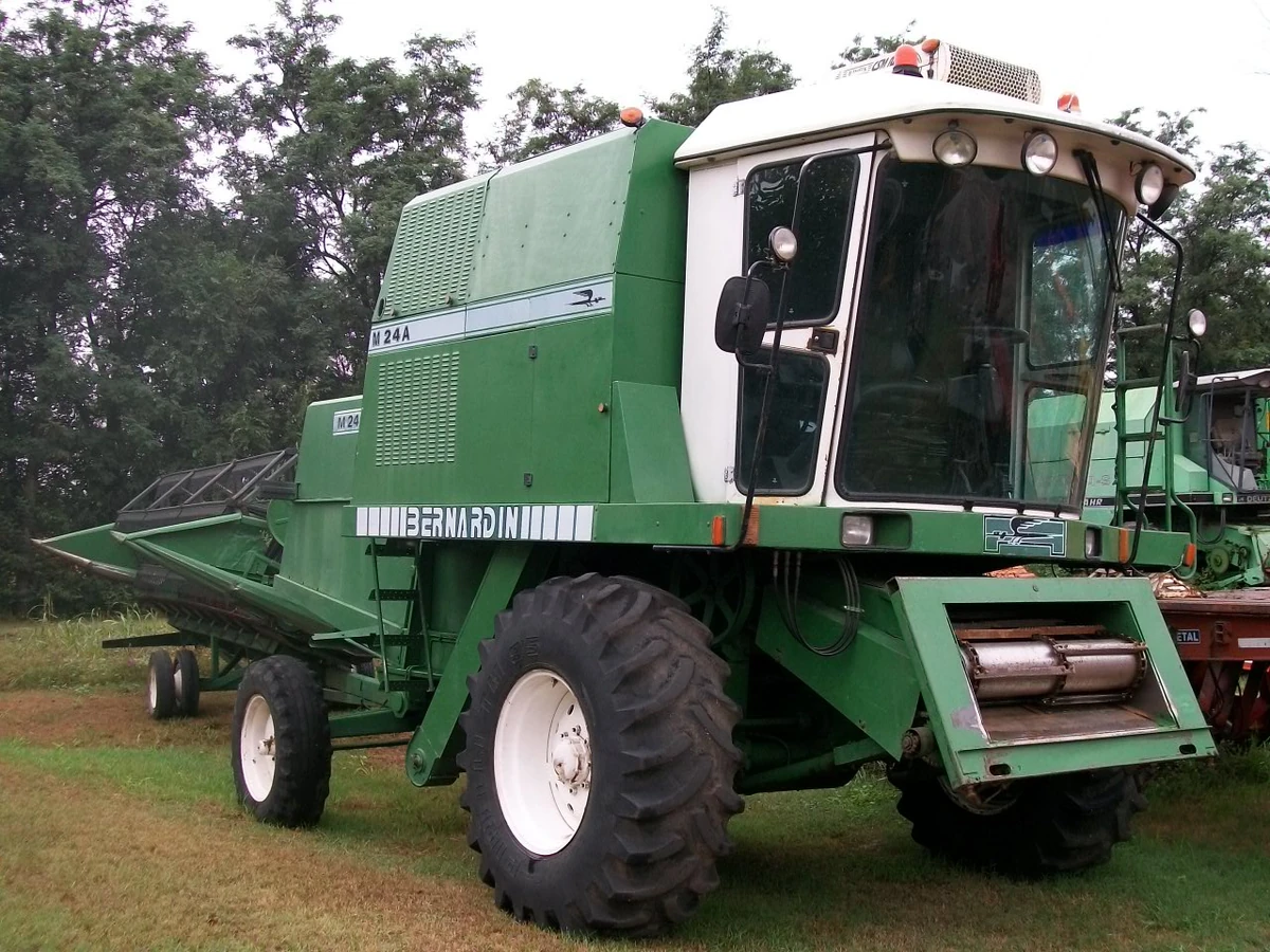 Bernardin M24A | Tractor & Construction Plant Wiki | Fandom
