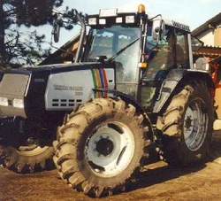 Valtra Valmet 6400 Mezzo | Tractor & Construction Plant Wiki | Fandom