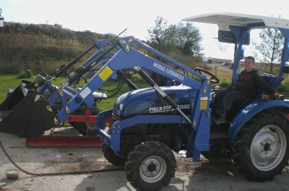 Field Pro | Tractor & Construction Plant Wiki | Fandom