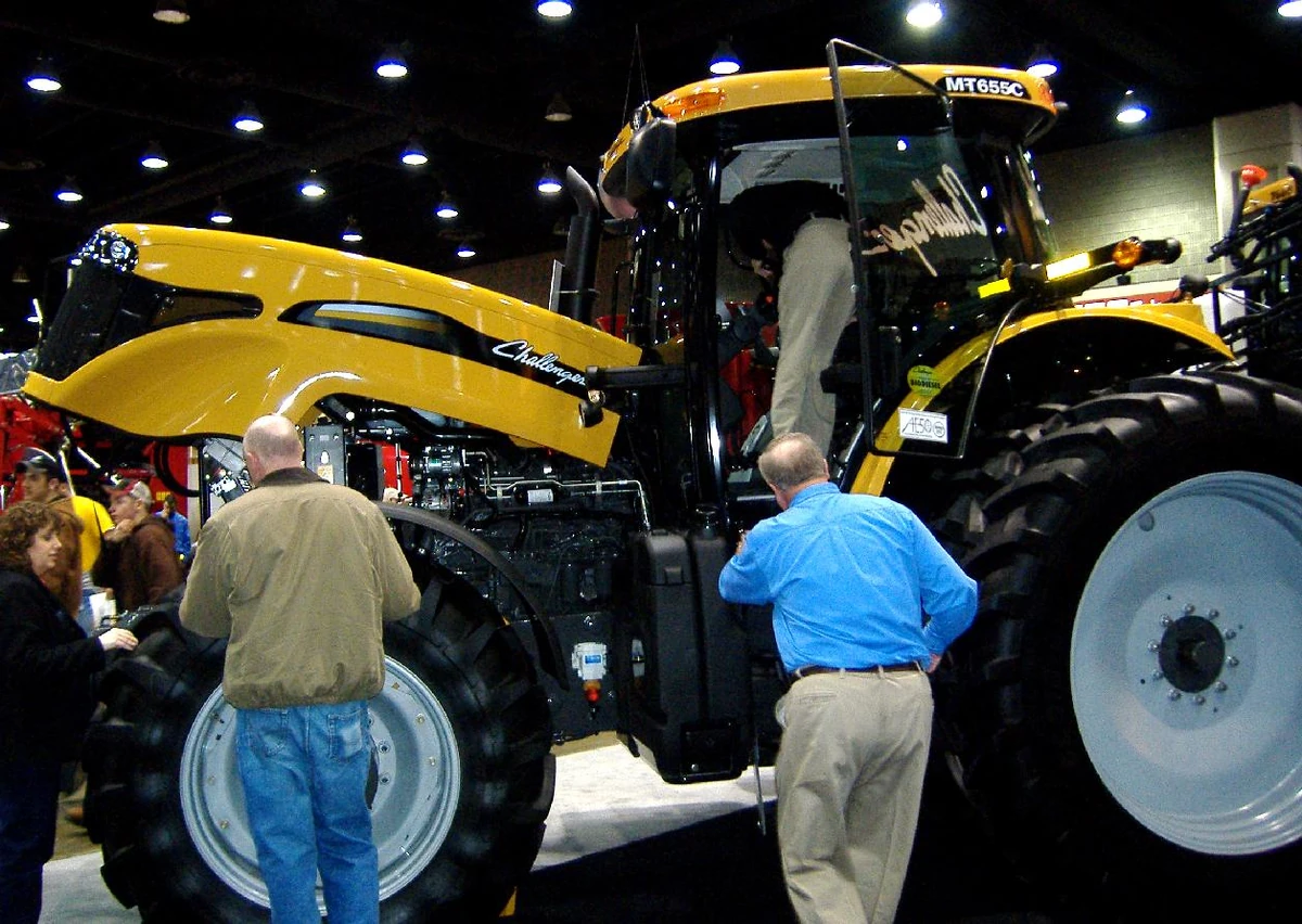 Challenger MT655C | Tractor & Construction Plant Wiki | Fandom
