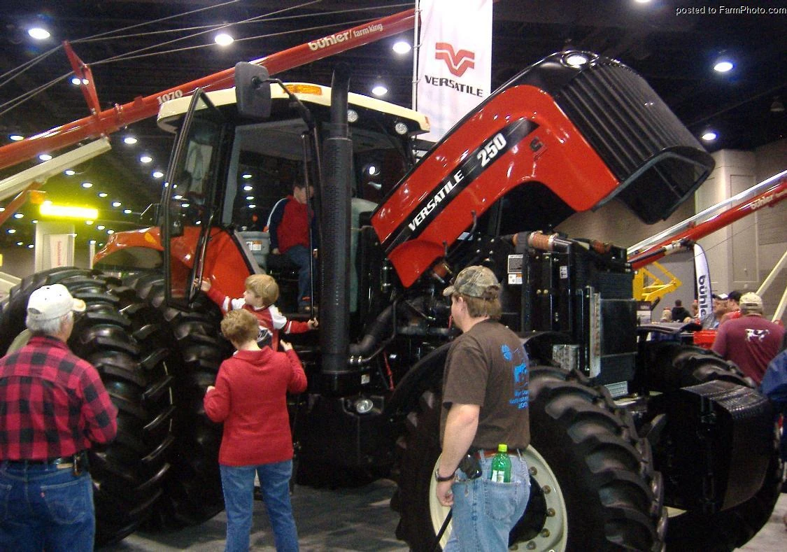 Versatile 250 | Tractor & Construction Plant Wiki | Fandom