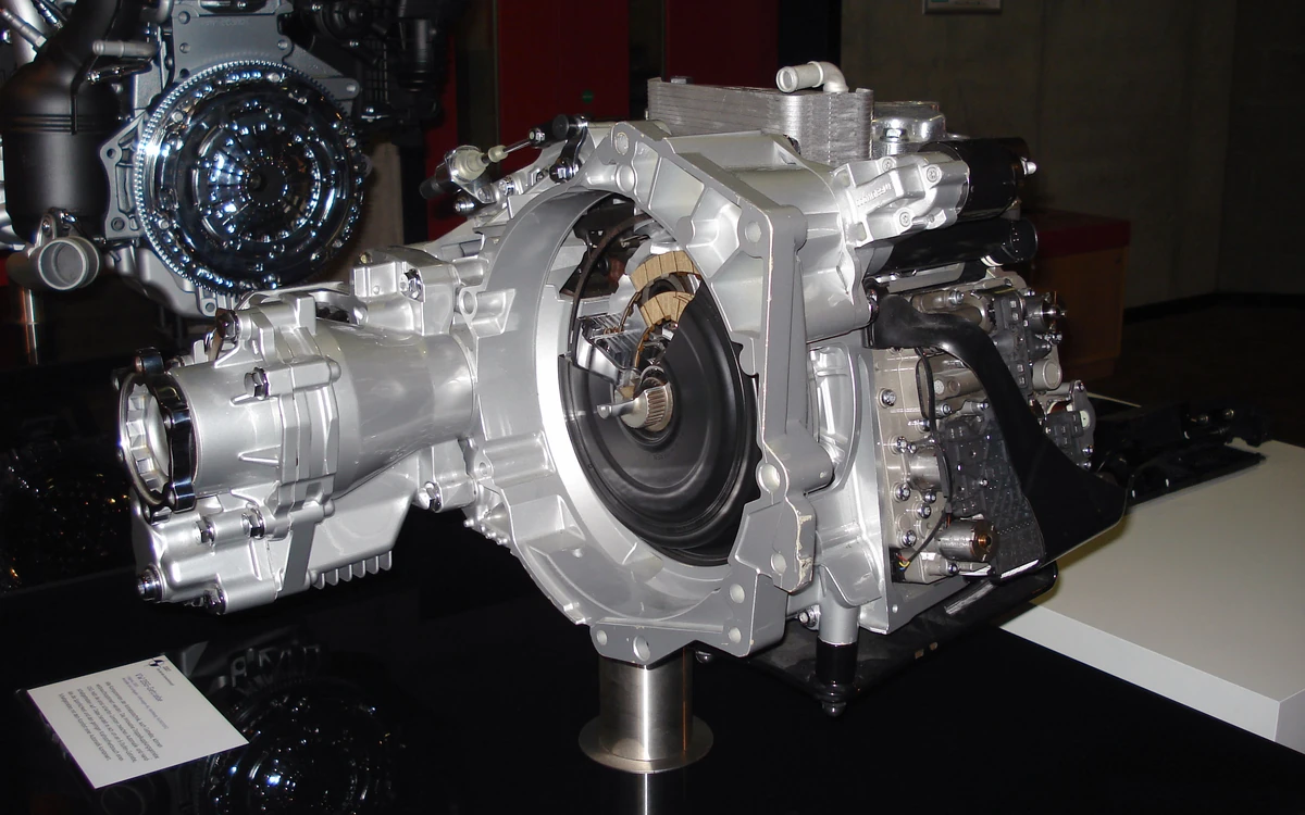 Direct-Shift Gearbox | Tractor & Construction Plant Wiki | Fandom