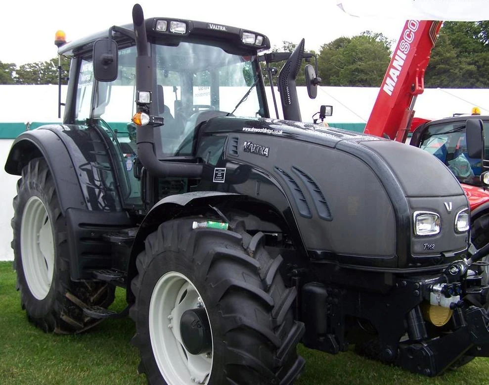 Valtra T162 | Tractor & Construction Plant Wiki | Fandom