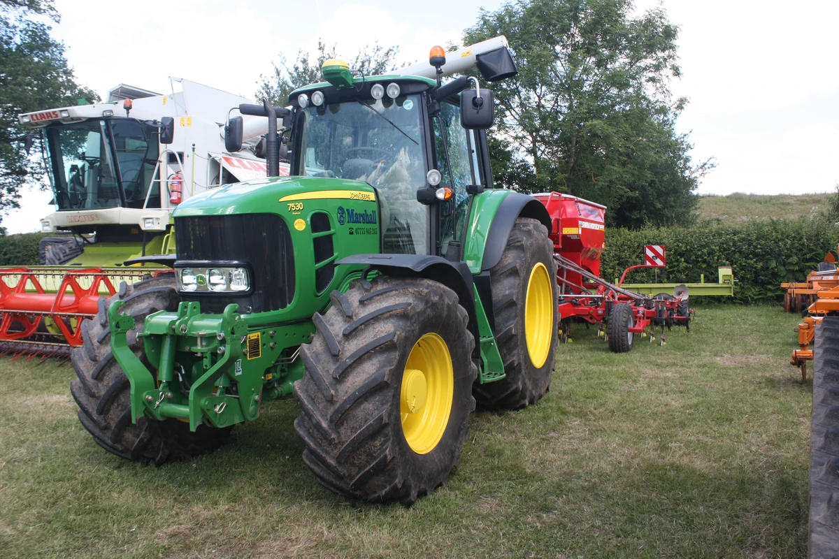 john deere 7530