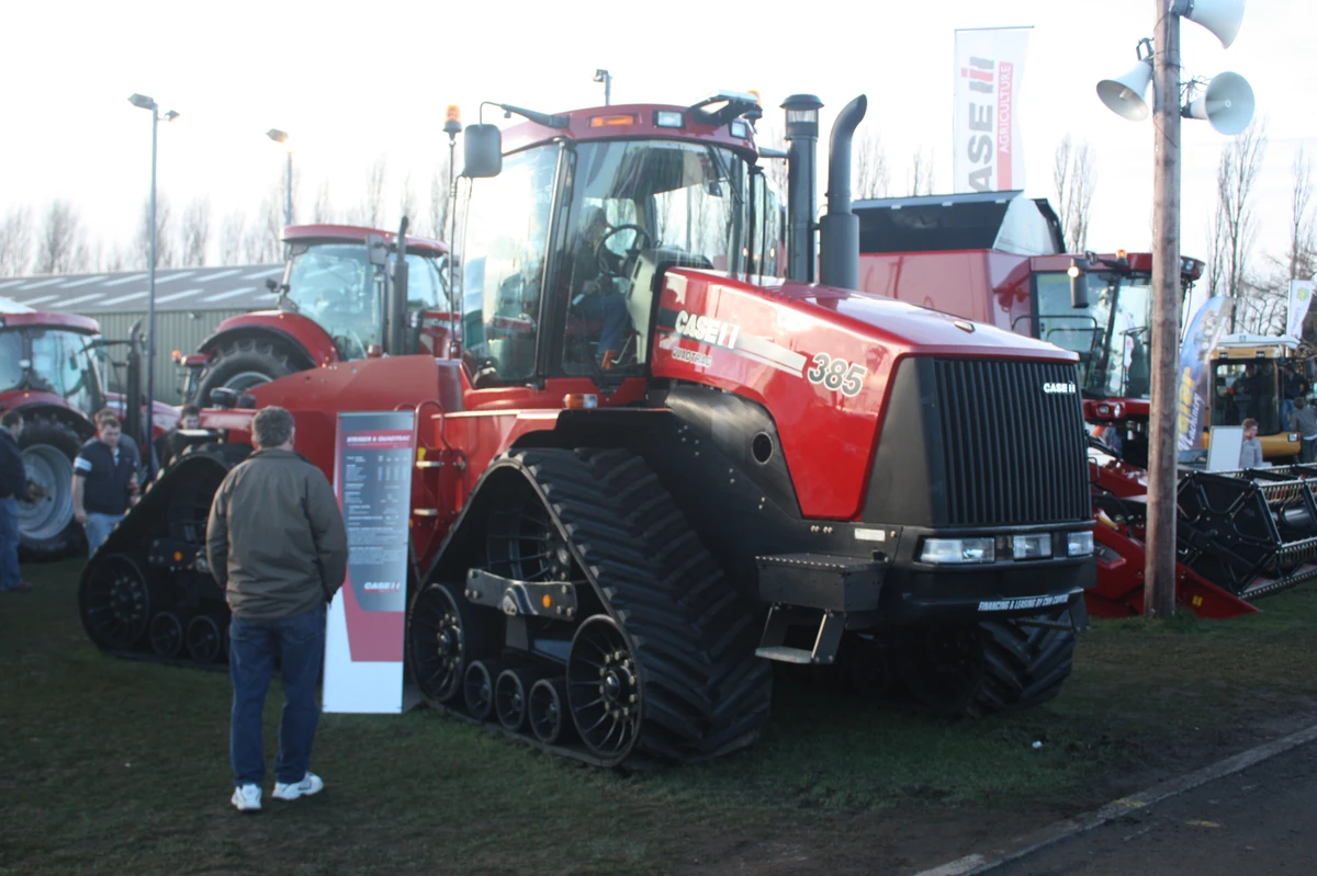 Case IH Steiger 385 Quadtrac | Tractor & Construction Plant Wiki | Fandom