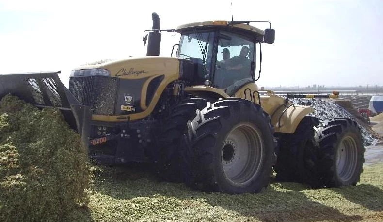 Challenger MT955B | Tractor & Construction Plant Wiki | Fandom