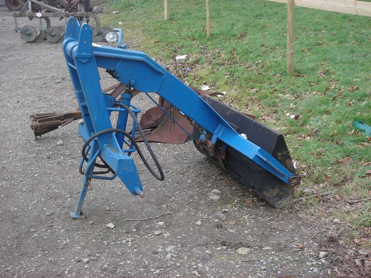 Rear Loader | Tractor & Construction Plant Wiki | Fandom